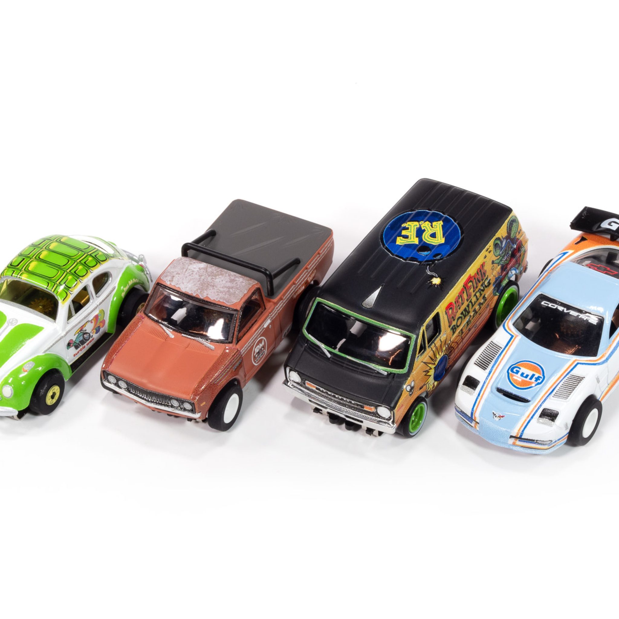 Auto World X-Traction/4Gear Pop Culture – Version A | Round2