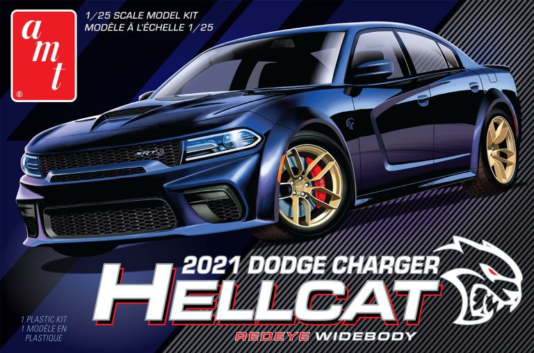 AMT Dodge Charger HellCat Redeye Widebody 1:25 Scale Model Kit | Round2